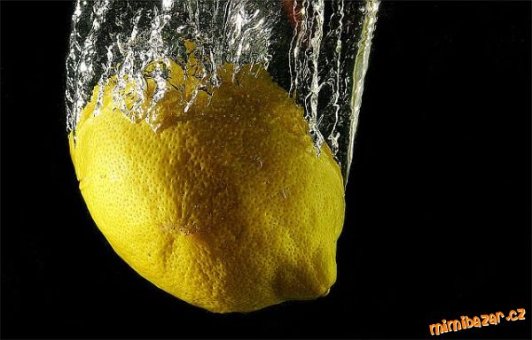 DOMÁCÍ CITRONOVÝ SIRUP | Mimibazar.cz