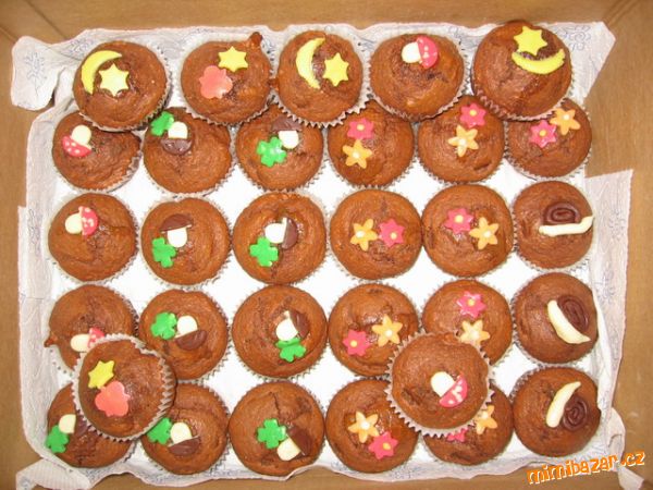 Perníkové muffiny s oříšky a nutellou výborné vláčné a velice rychlé ...