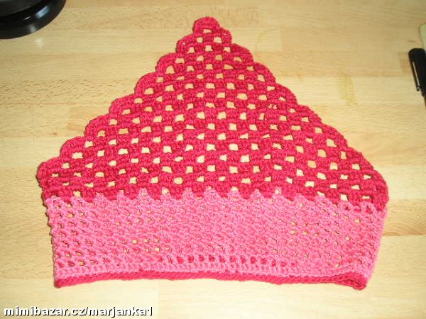 HÁČKOVANÝ ŠÁTEK | Mimibazar.cz