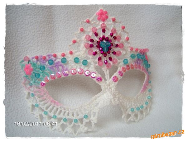 Háčkovaná maska škraboška | Mimibazar.cz