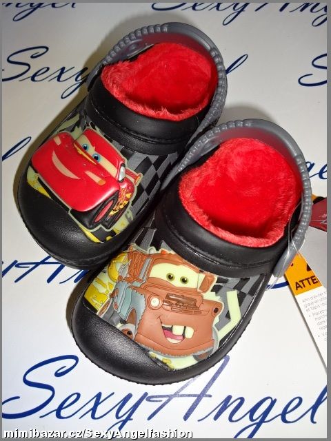 Prodám - BOTY CROCS CARS AUTA SVÍTÍCÍ VE TMĚ, Praha | Mimibazar.cz