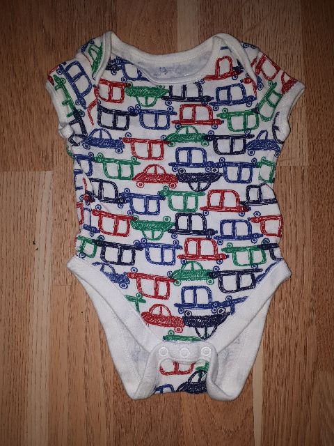 Prodám - Body s auty vel. 62, Brno | Mimibazar.cz