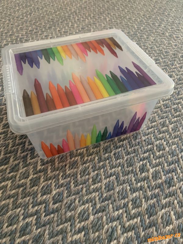 Zdarma k objednávce - Box na pastelky, Praha - město | Mimibazar.cz