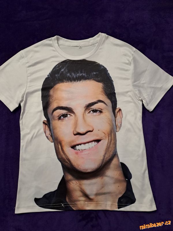 Prodám - Tričko Cristiano Ronaldo vel. S, Třebíč | Mimibazar.cz