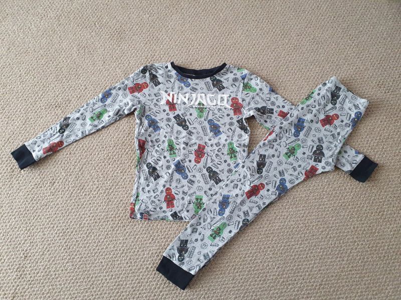 Prodám - Pyžamo Lego Ninjago, Jesenice u Prahy | Mimibazar.cz