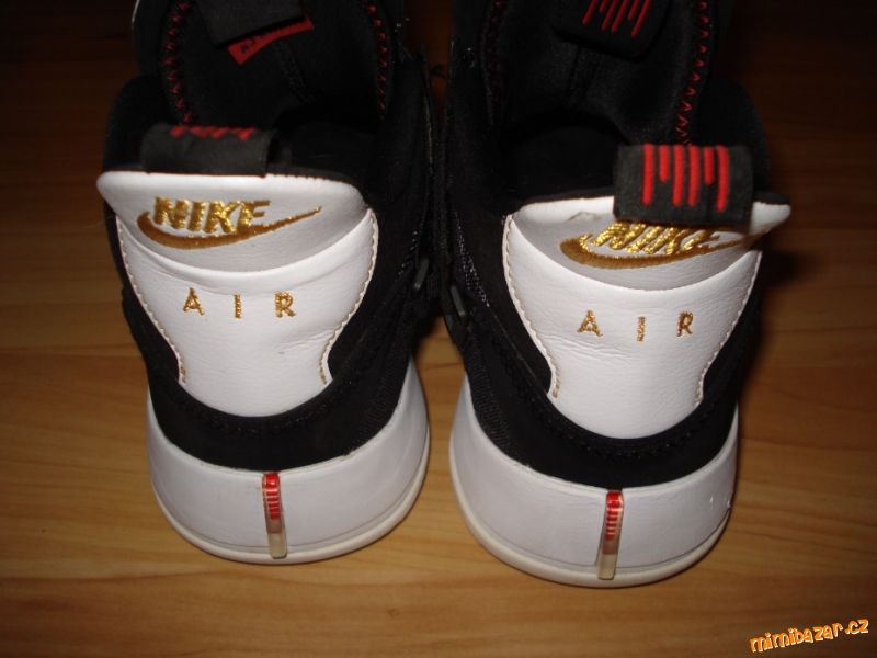 Prodám - Chlapecké tenisky botasky NIKE AIR JORDAN PULL, Kolín ...